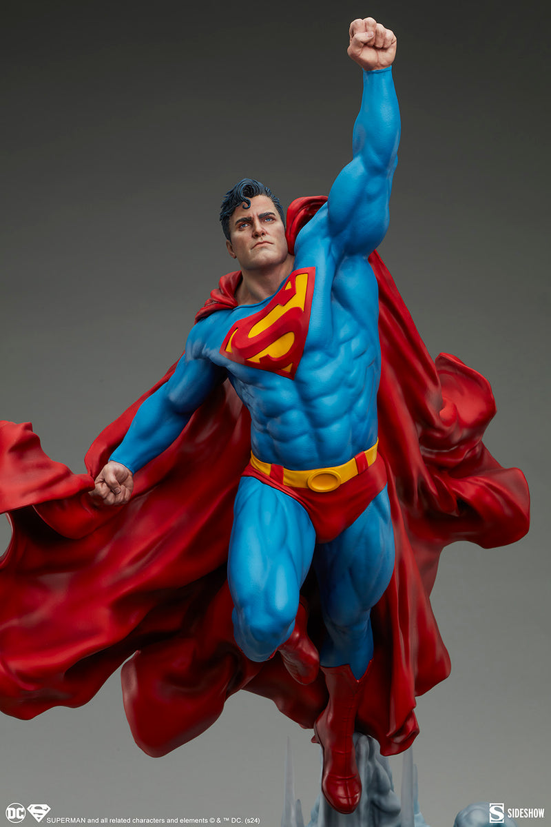 PRE-ORDER: SUPERMAN PREMIUM FORMAT STATUE – Maxicollector