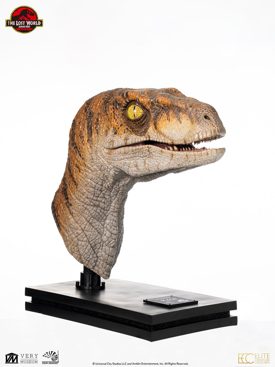 PRE-ORDER: THE LOST WORLD MALE RAPTOR BUST – Maxicollector